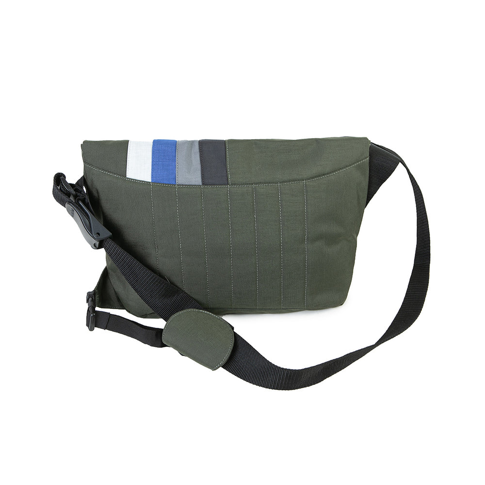 Dinky Di Messenger 11" Classic