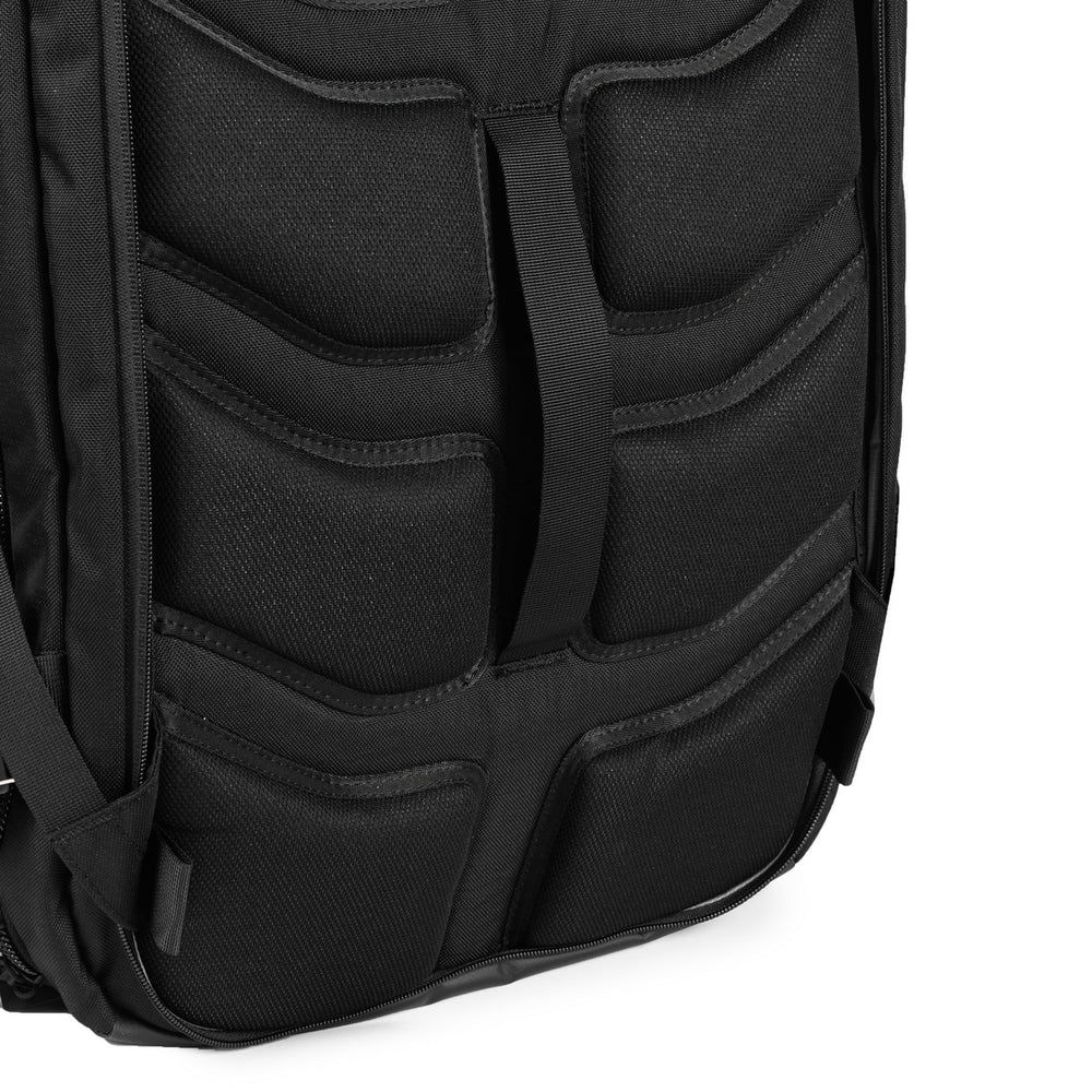 Orbit Board Backpack Pro – Travel backpack in hand luggage size