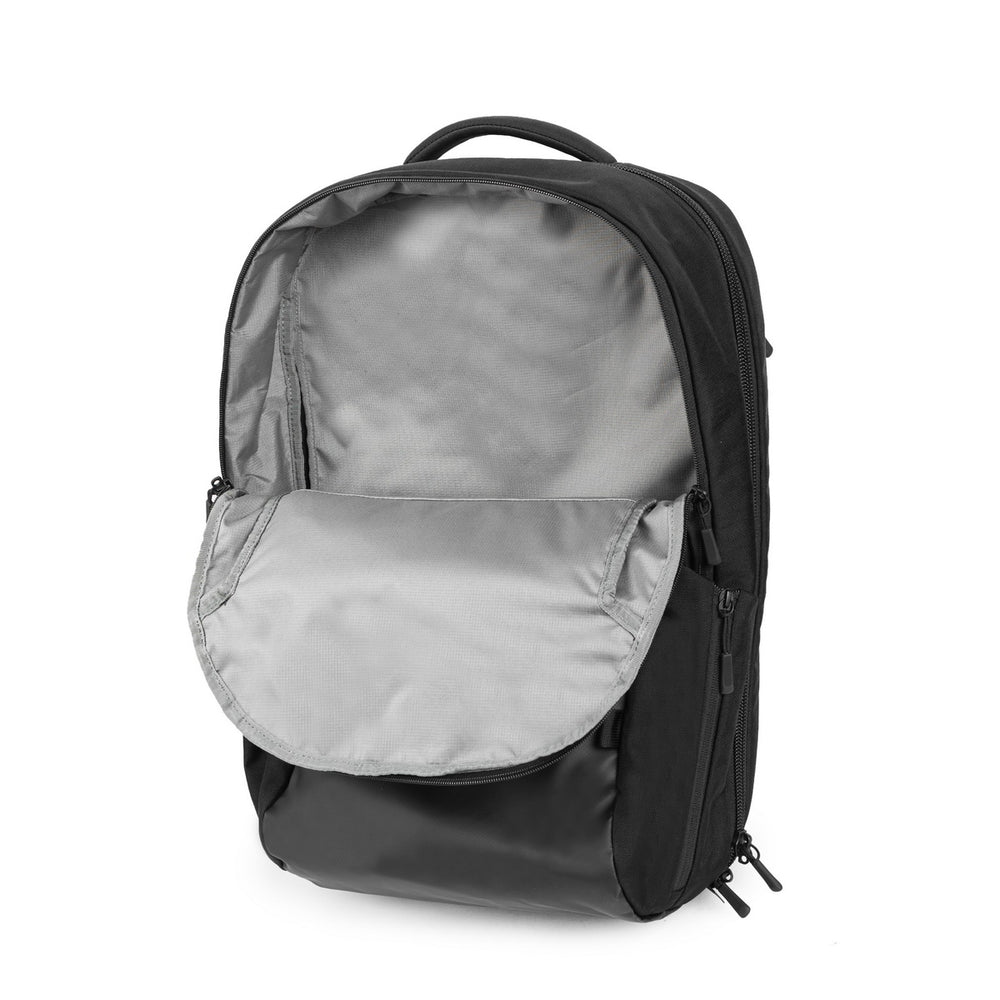 Orbit Board Backpack Pro – Travel backpack in hand luggage size